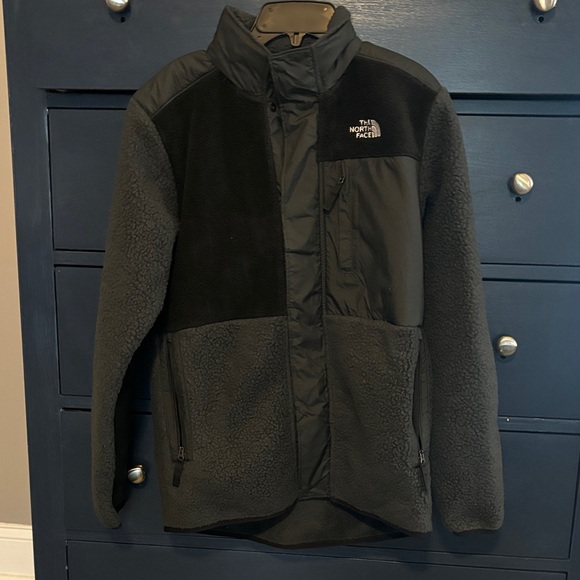 The North Face | Jackets & Coats | The North Face Youth Xl Black ...